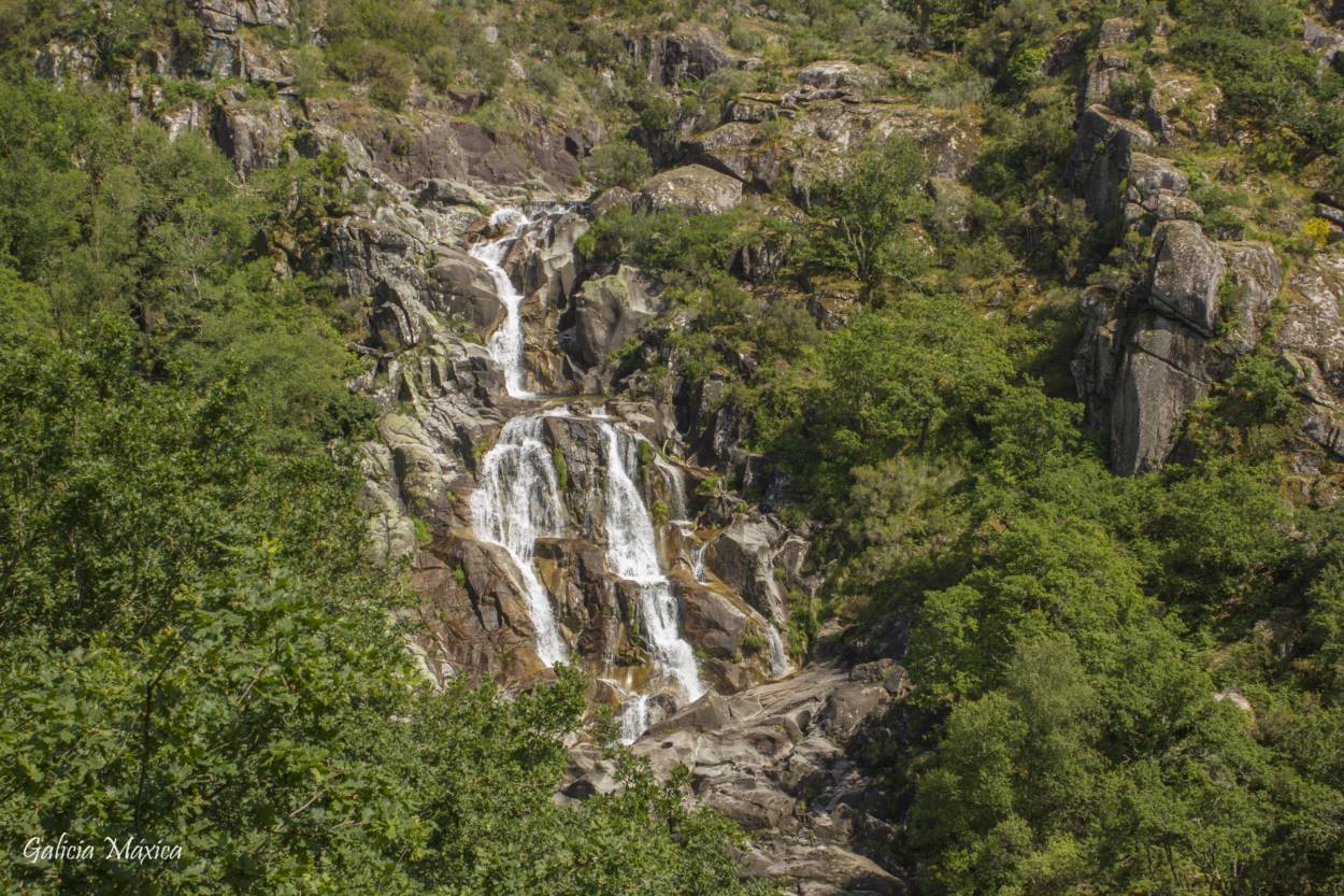 Fervenza da Freixa o de Liñares | GALICIA MÁXICA