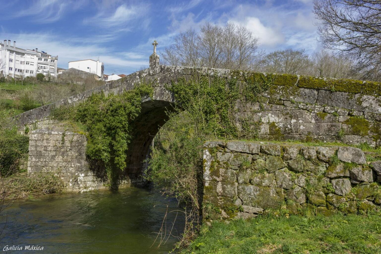 Ponte Cabalar en Trives | GALICIA MÁXICA