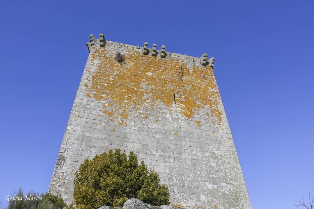 Torre do Castro - Torre de Sandiás | GALICIA MÁXICA